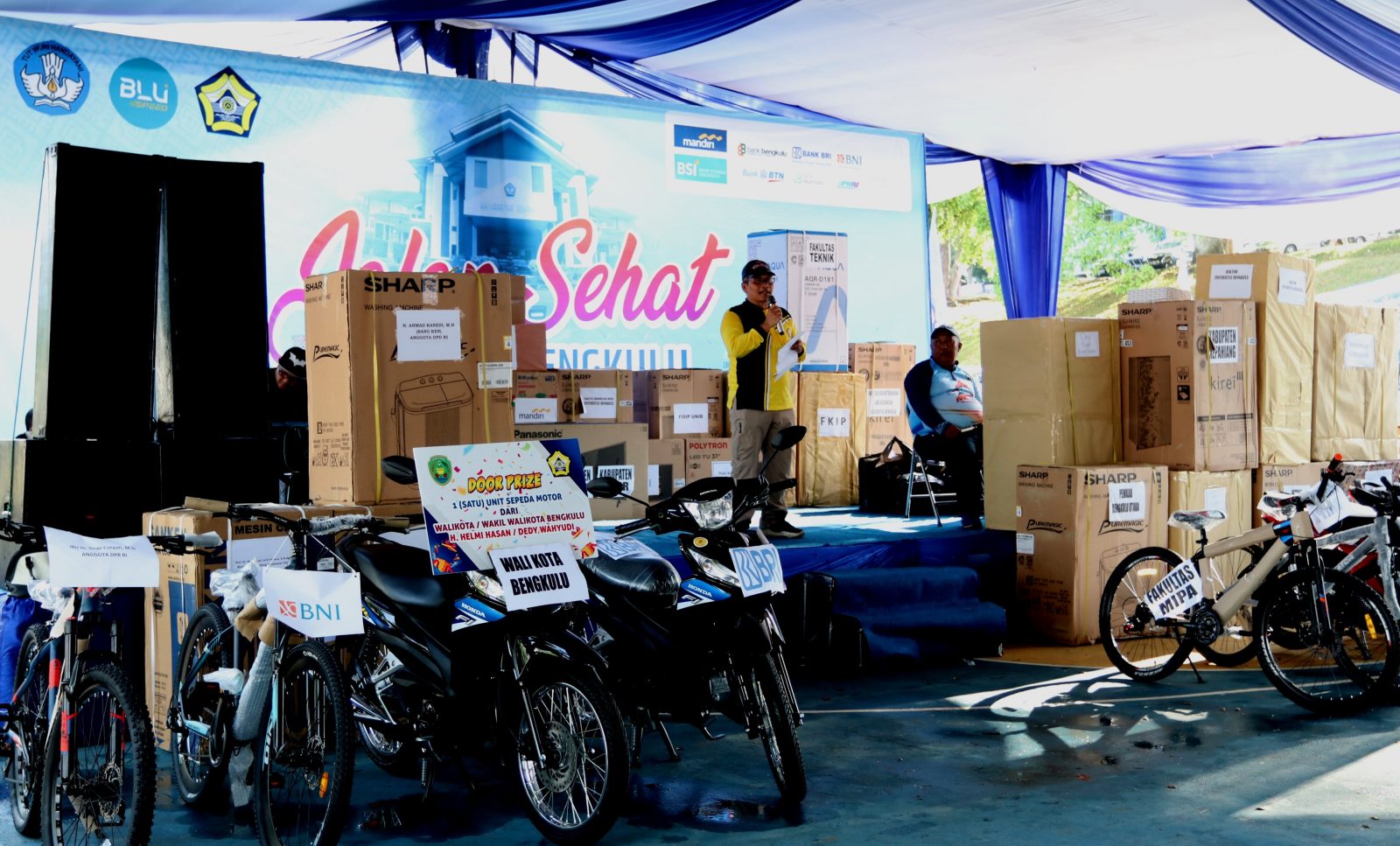 Jalan Santai Dies Natalis Ke-40 UNIB, Meriah dan Bertabur Hadiah ...