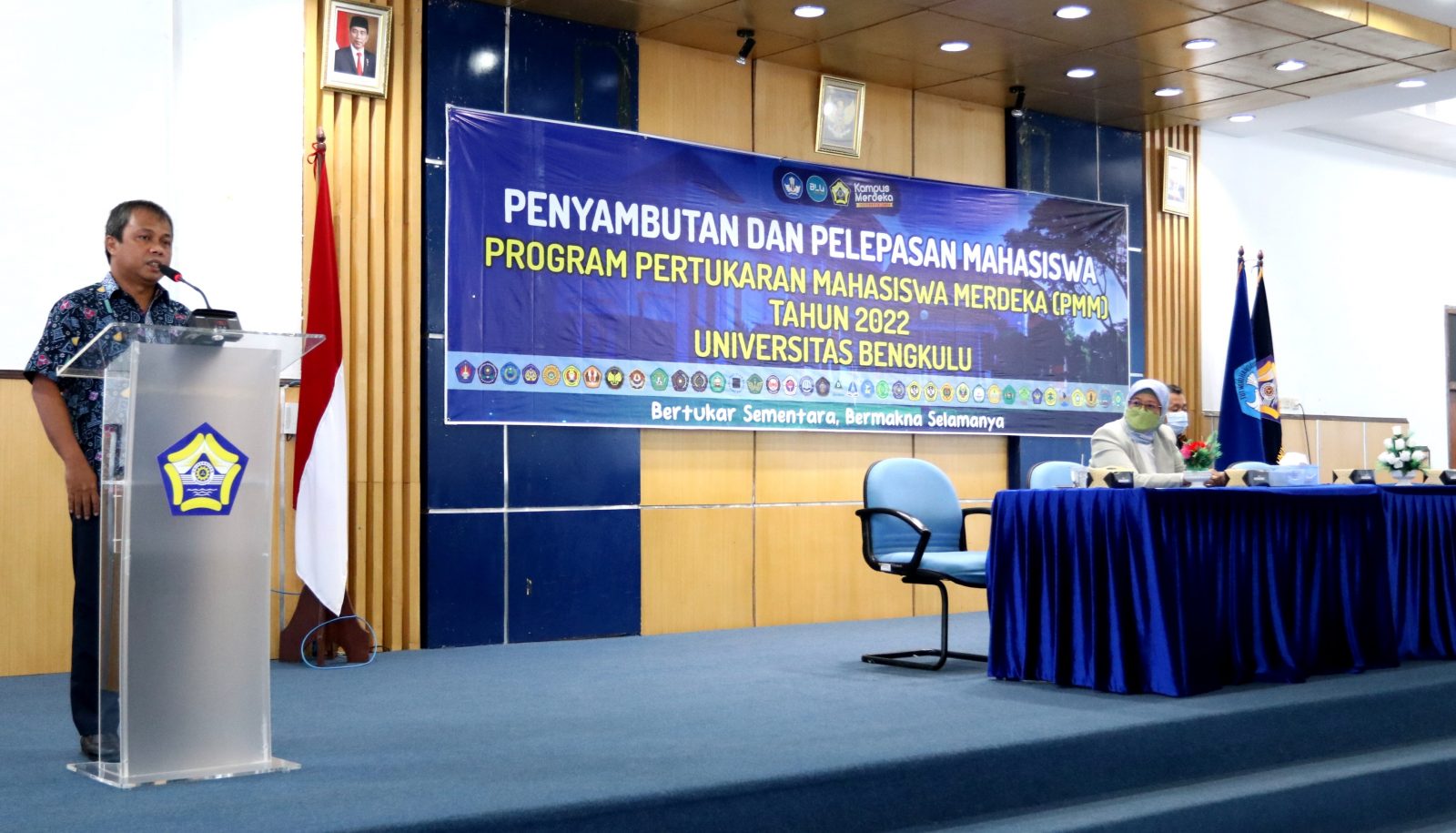Rektor Sambut dan Lepas Mahasiswa Program Pertukaran Mahasiswa Merdeka | UNIVERSITAS BENGKULU