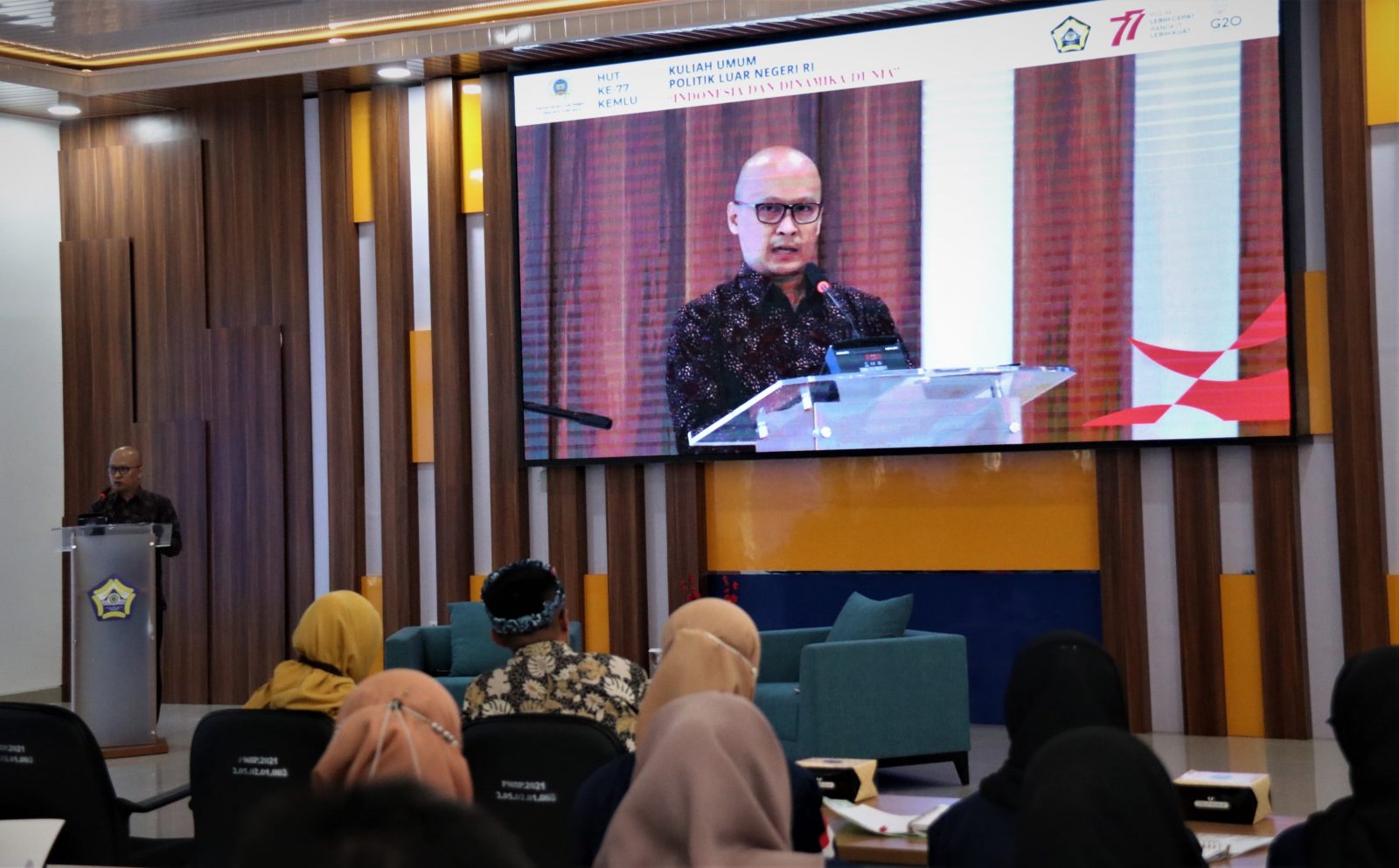 UNIB Ikut Kuliah Umum Kemenlu yang Cetak Rekor MURI | UNIVERSITAS BENGKULU