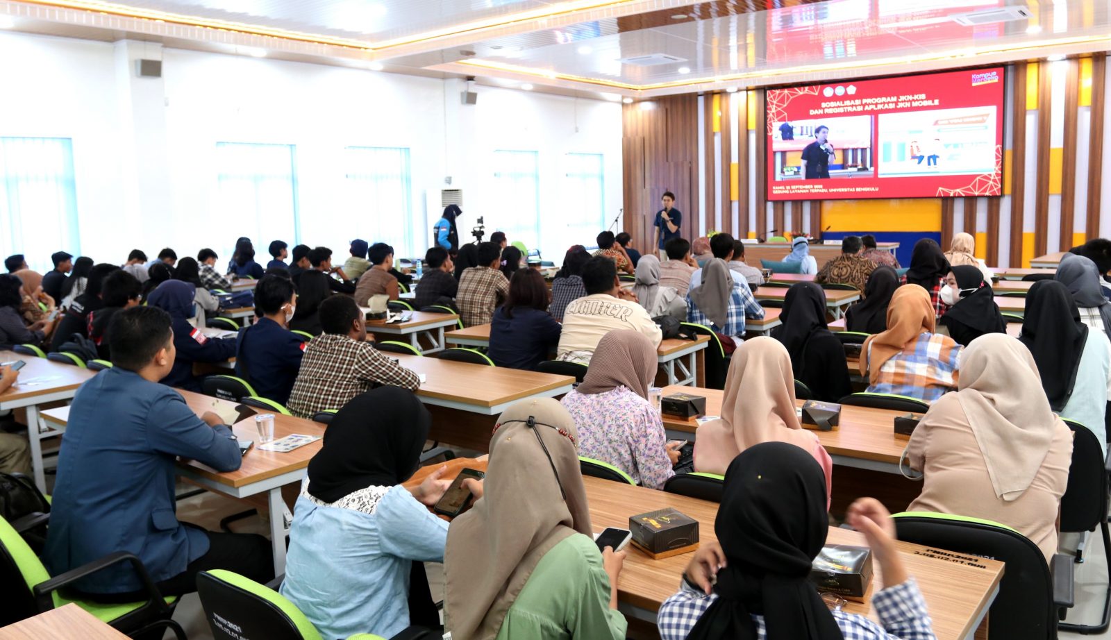 Sosialisasi JKN-KIS dan Registrasi Aplikasi JKN Mobile | UNIVERSITAS BENGKULU
