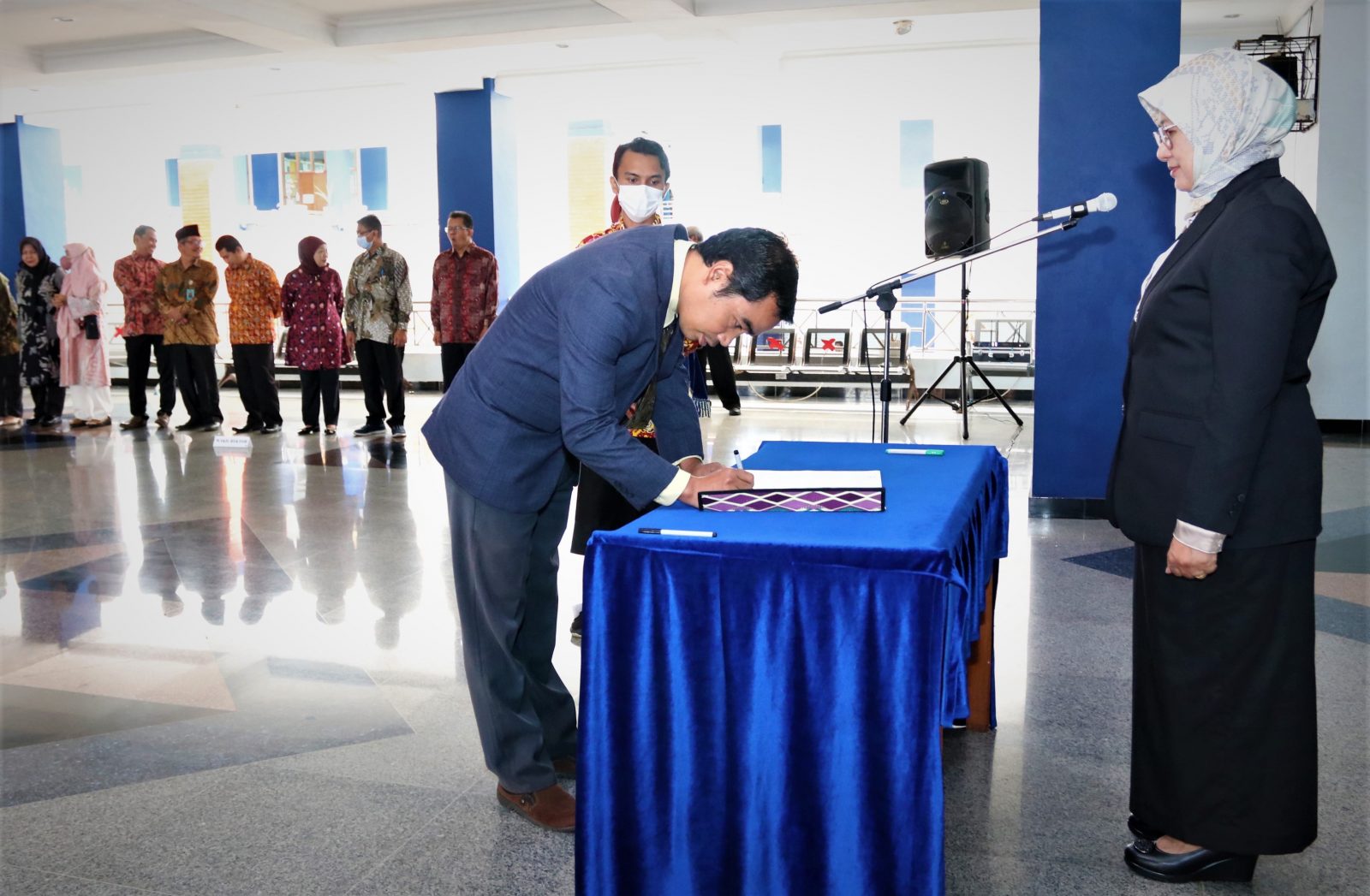 Pelantikan Tiga Wakil Dekan “Definitif” FKIP dan FMIPA | UNIVERSITAS ...