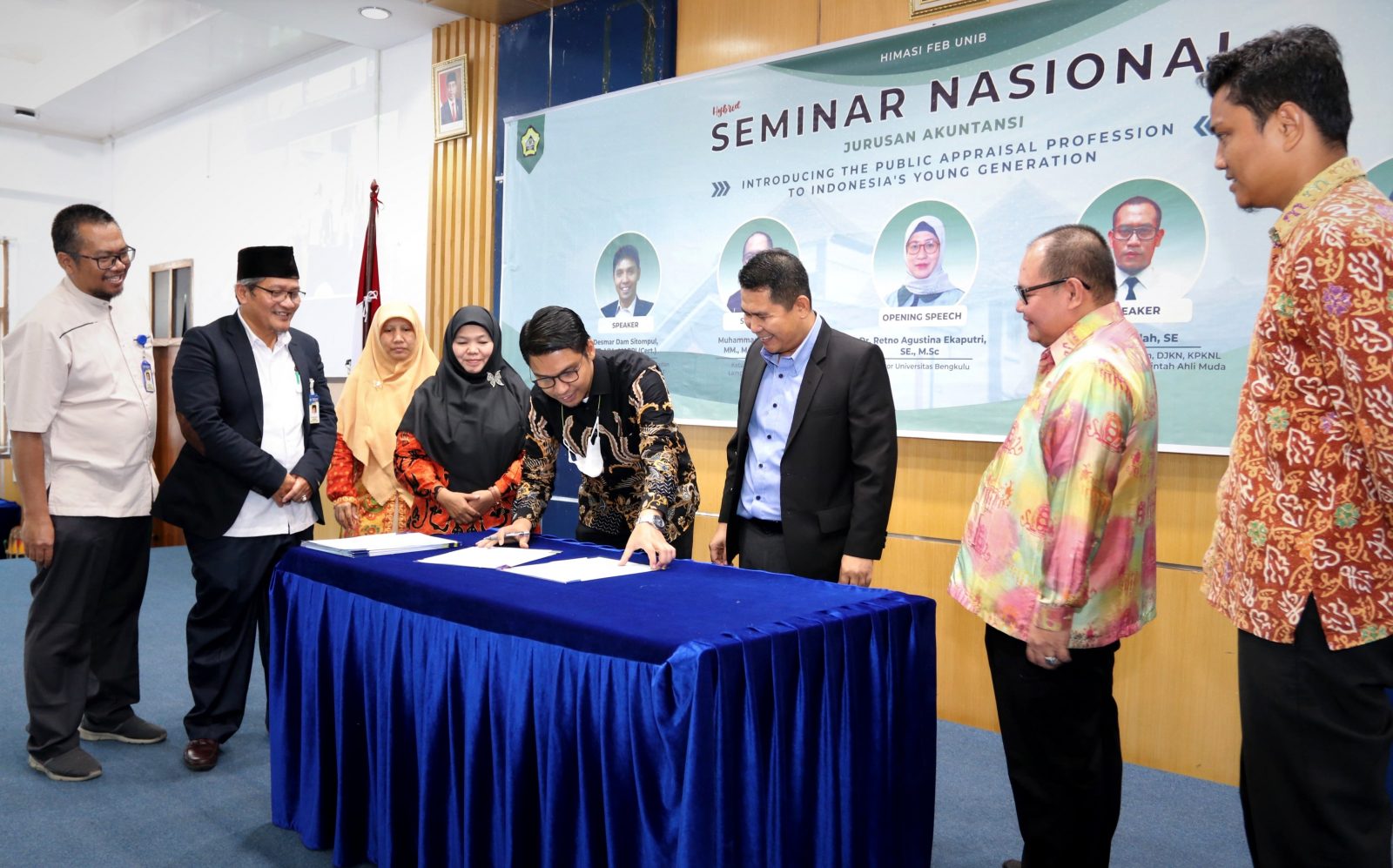 HIMASI FEB UNIB Gelar Seminar Tentang Profesi Penilai Publik ...