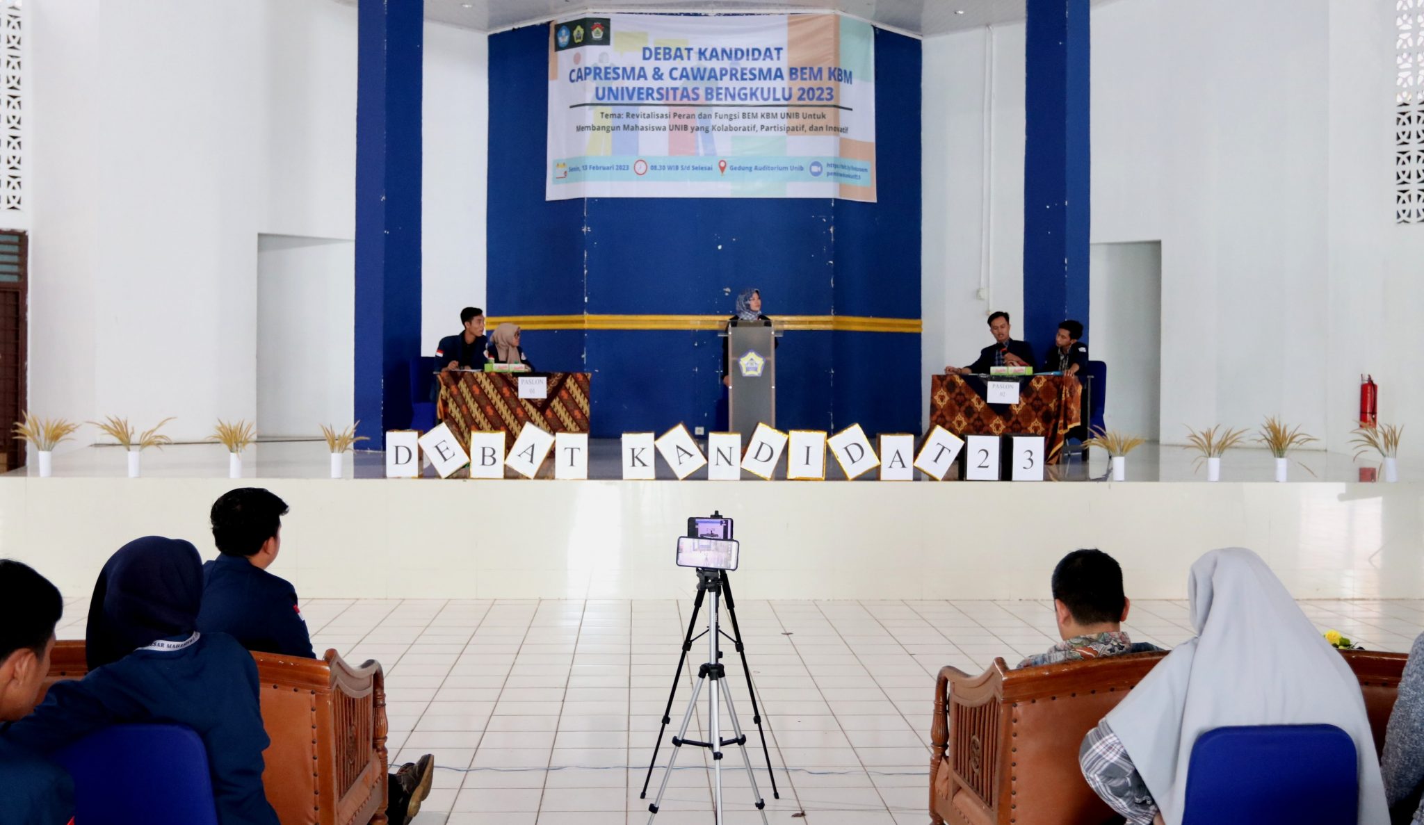Debat Capres dan Cawapres BEM UNIB, Dua Paslon Adu Visi dan Misi ...