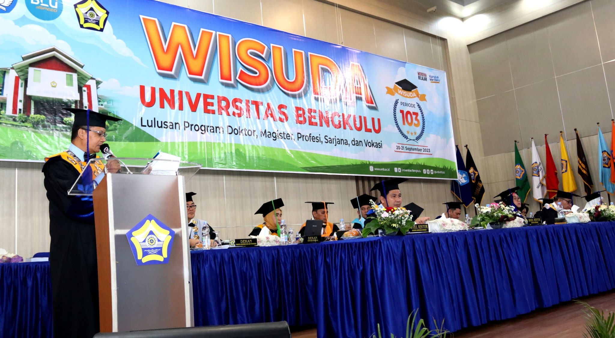 Ini Wisudawan Menginspirasi pada Wisuda Periode Ke-103 UNIB ...