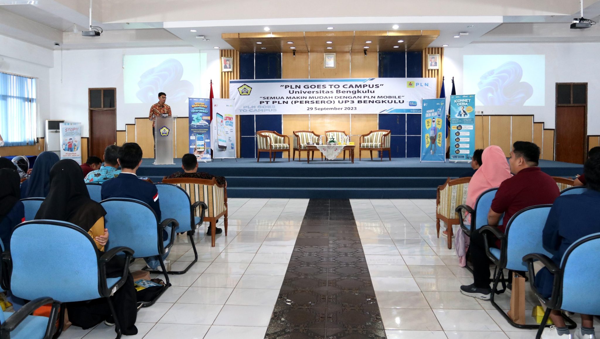 PLN Goes To Campus, Kenalkan PLN Mobile dan Edukasi Bahaya Listrik ...