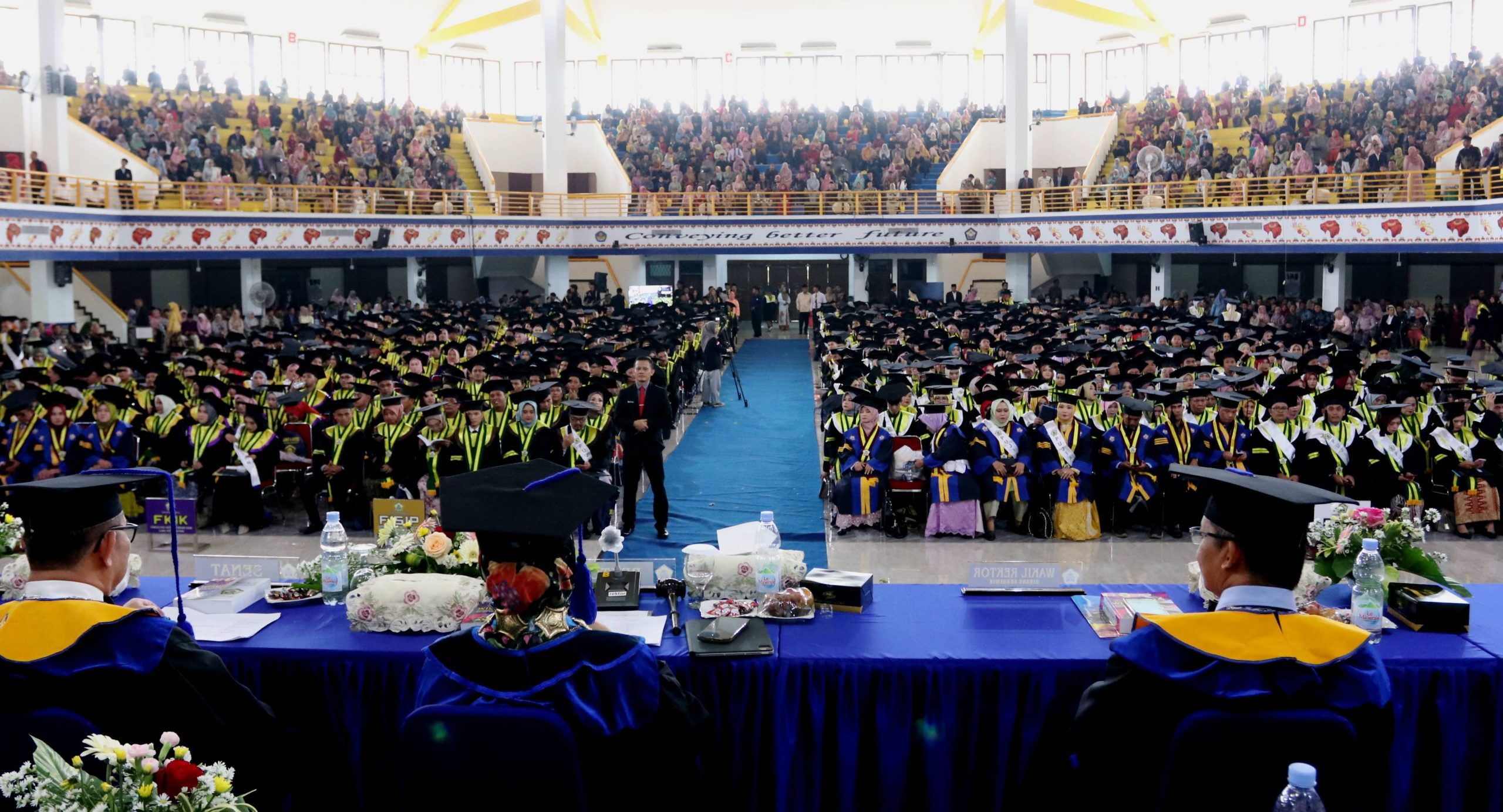 Wisuda Ke-103, UNIB Tambah 1.736 Lulusan | UNIVERSITAS BENGKULU Wisuda Ke-103, UNIB Tambah 1.736 Lulusan | UNIVERSITAS BENGKULU