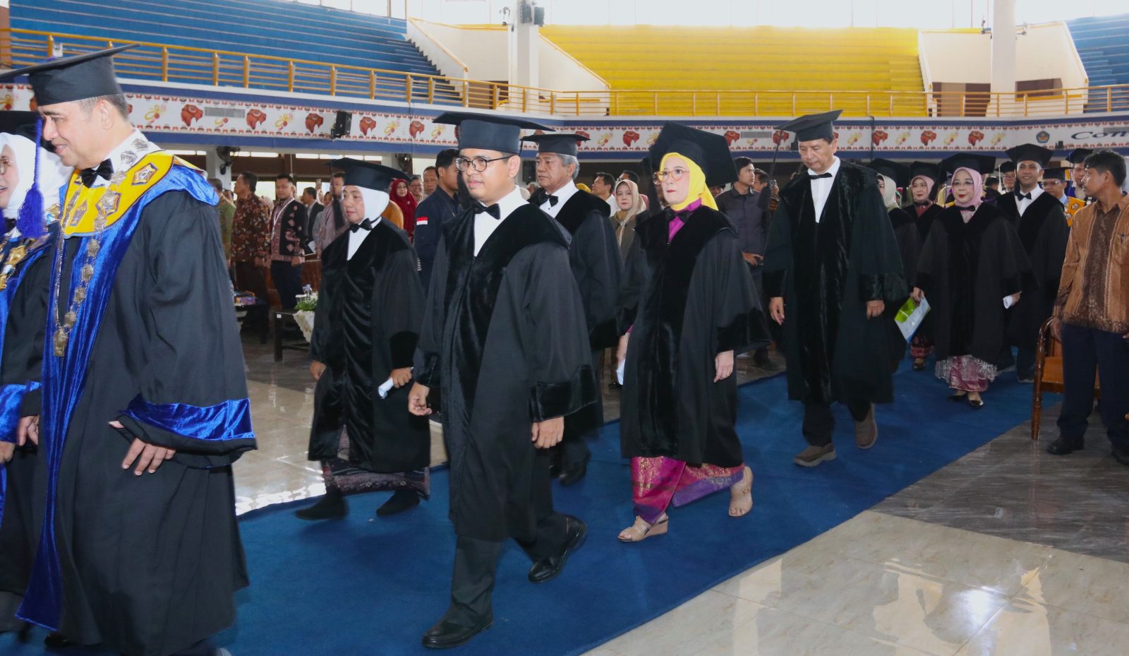 10 Guru Besar Dikukuhkan, Rektor : UNIB Semakin Cemerlang | UNIVERSITAS ...