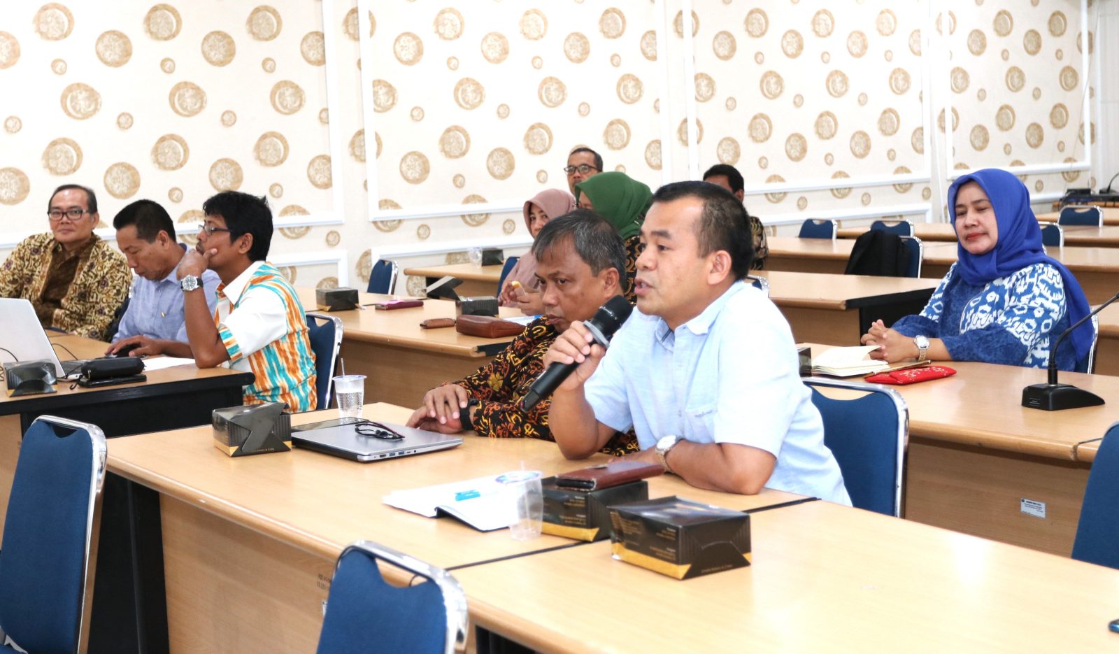 UNIB Jadi Universitas Pertama di Indonesia Yang Terakreditasi ...