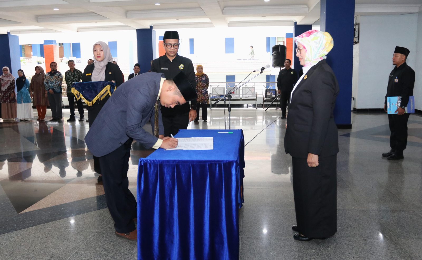 Rektor Lantik Dekan FKIP dan Dekan FMIPA Periode 2024-2028 ...