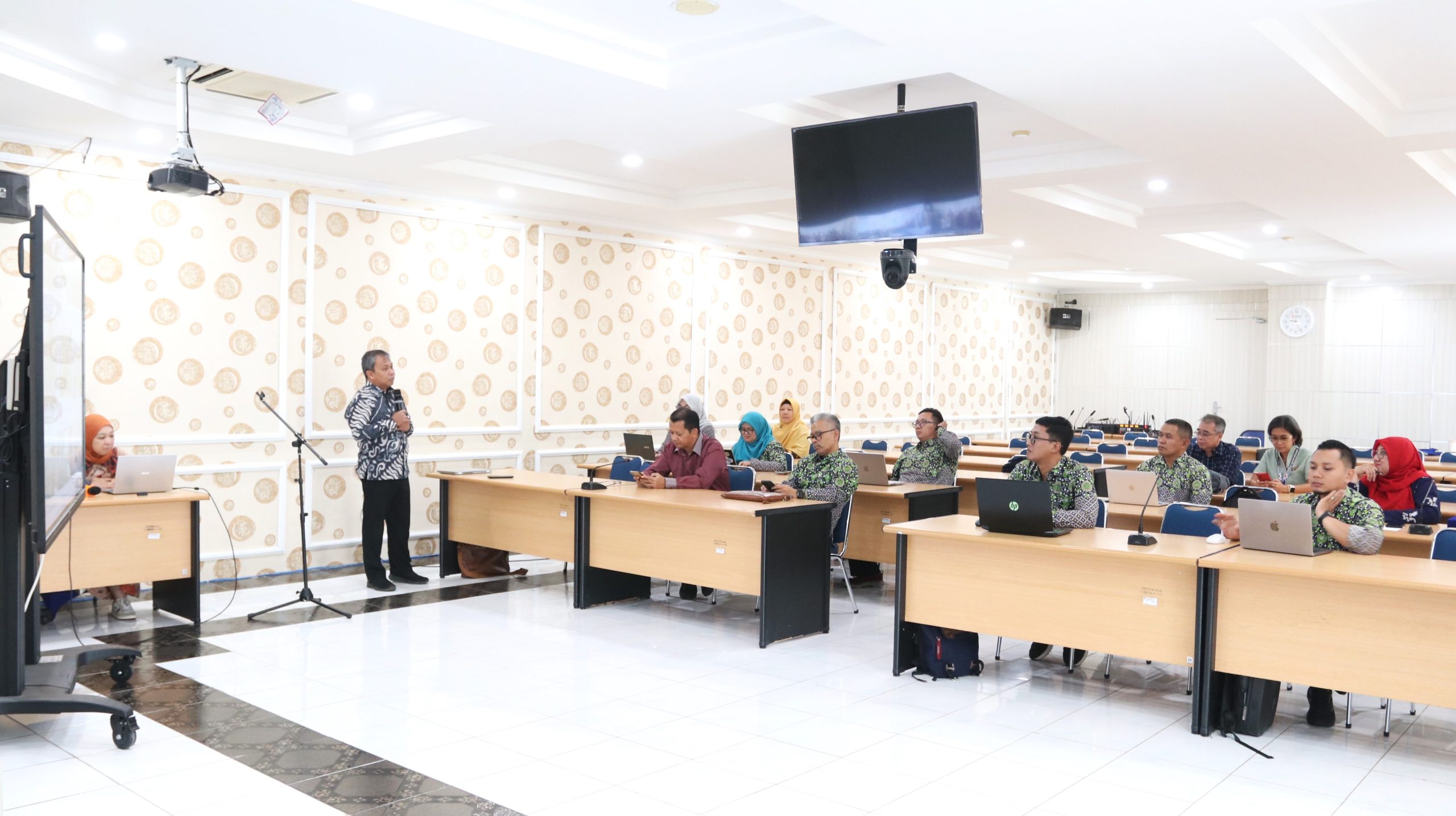 UM, UGM dan Trisakti Lakukan Benchmarking ke Unib Terkait Akreditasi Internasional | UNIVERSITAS ...
