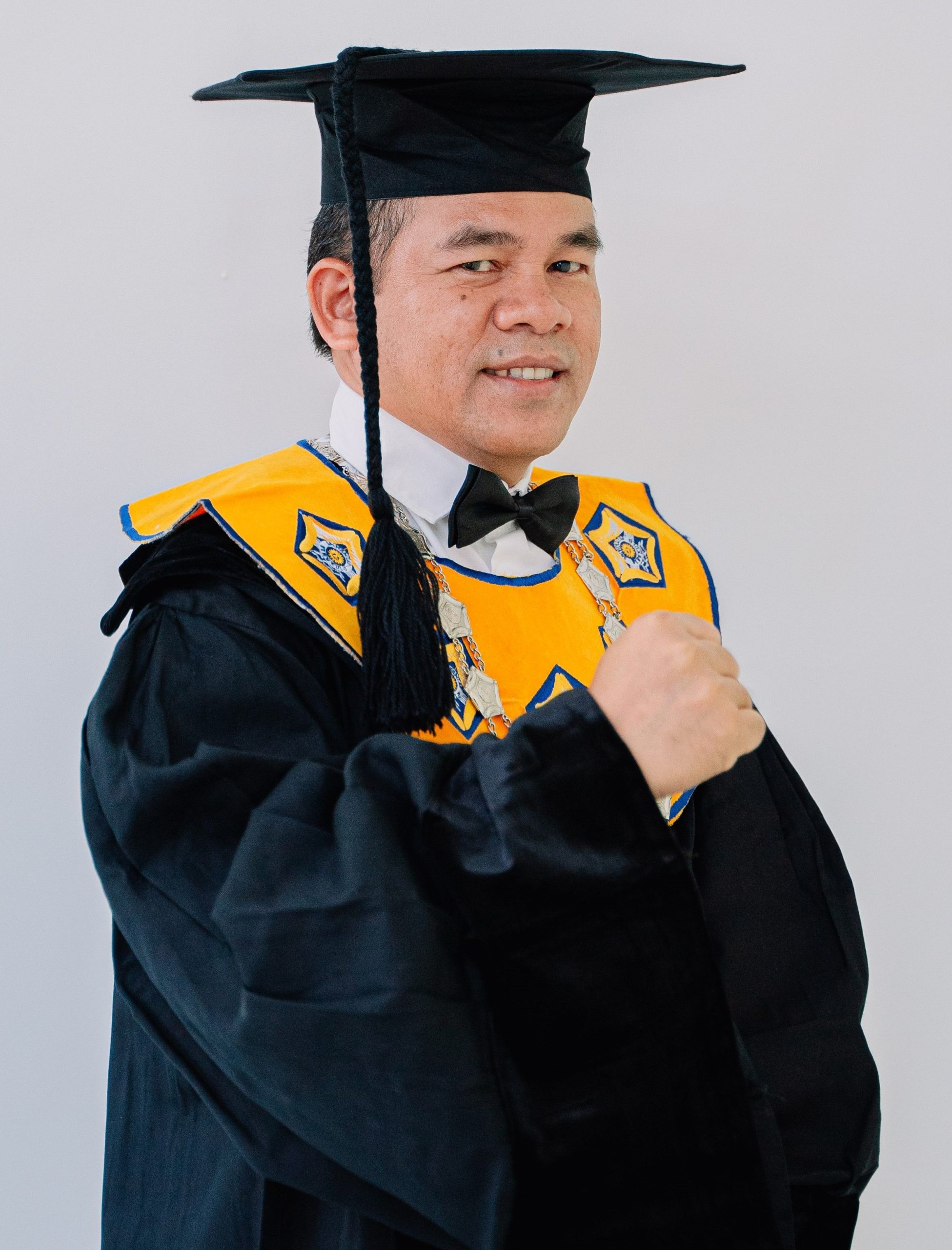 Unib Kukuhkan 5 Guru Besar Baru, Ini Profil Singkat dan Orasi Ilmiahnya ...
