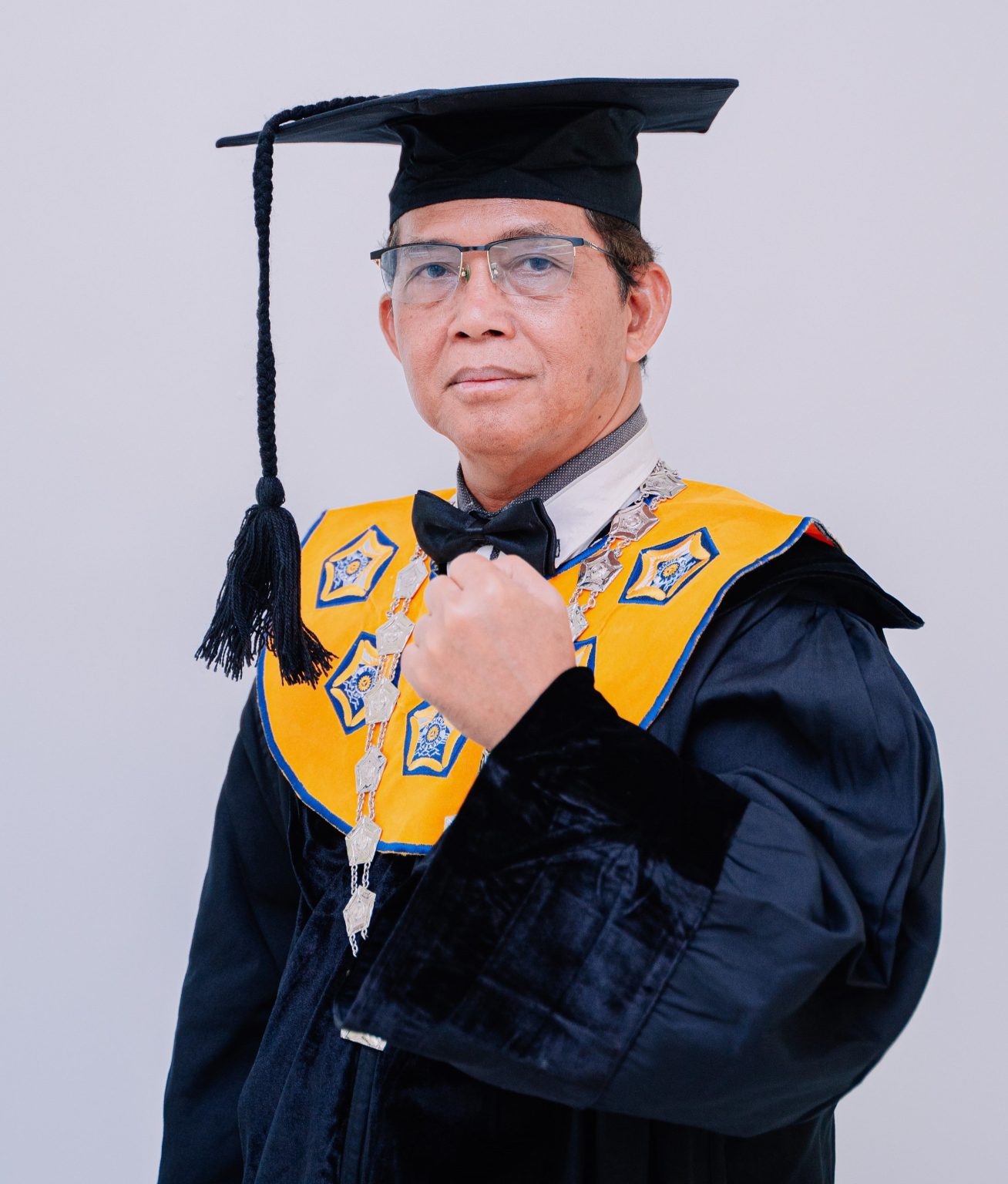 Unib Kukuhkan 5 Guru Besar Baru, Ini Profil Singkat dan Orasi Ilmiahnya ...